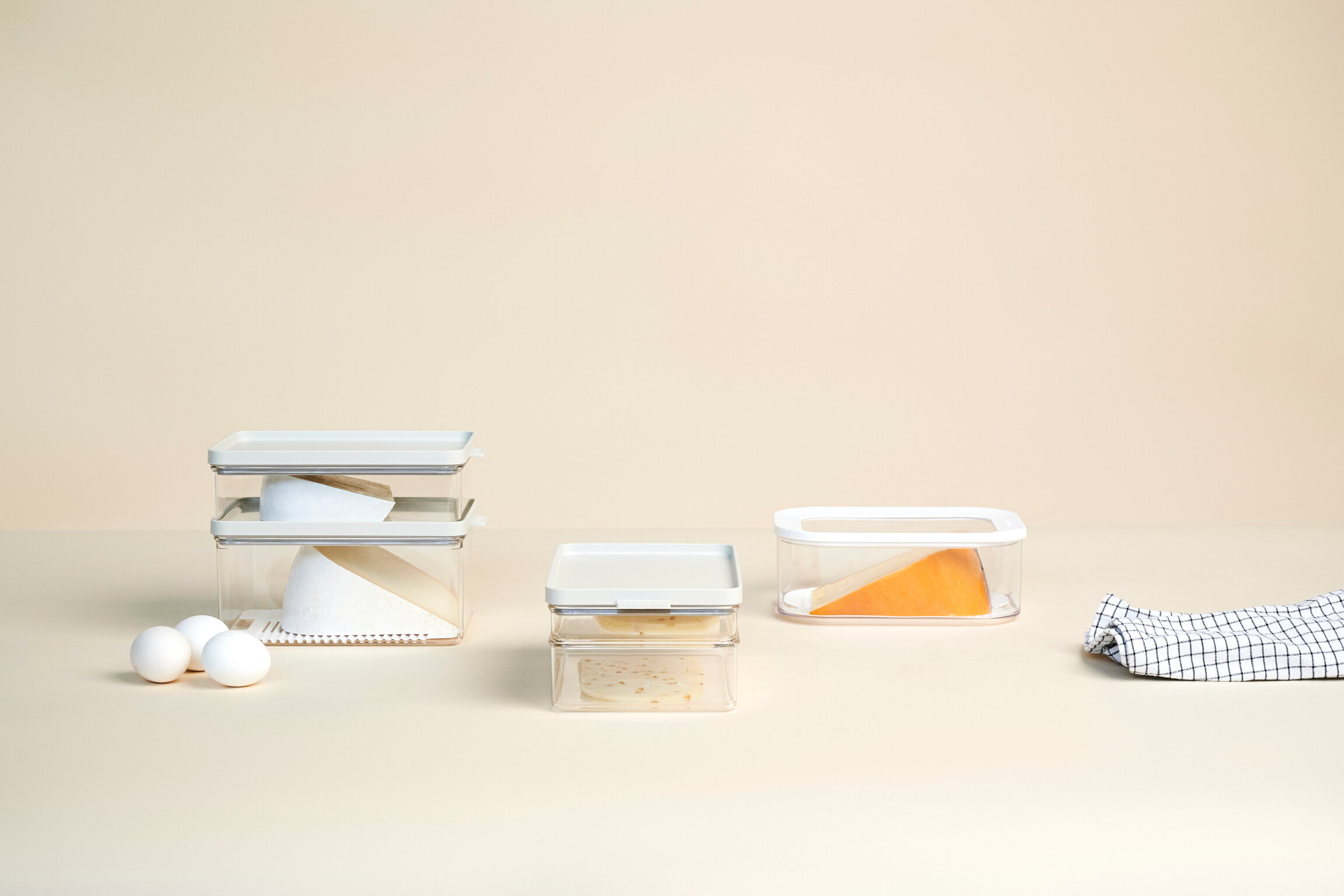 Cheese Box Modula 2000 ml / 68 oz - white | Mepal