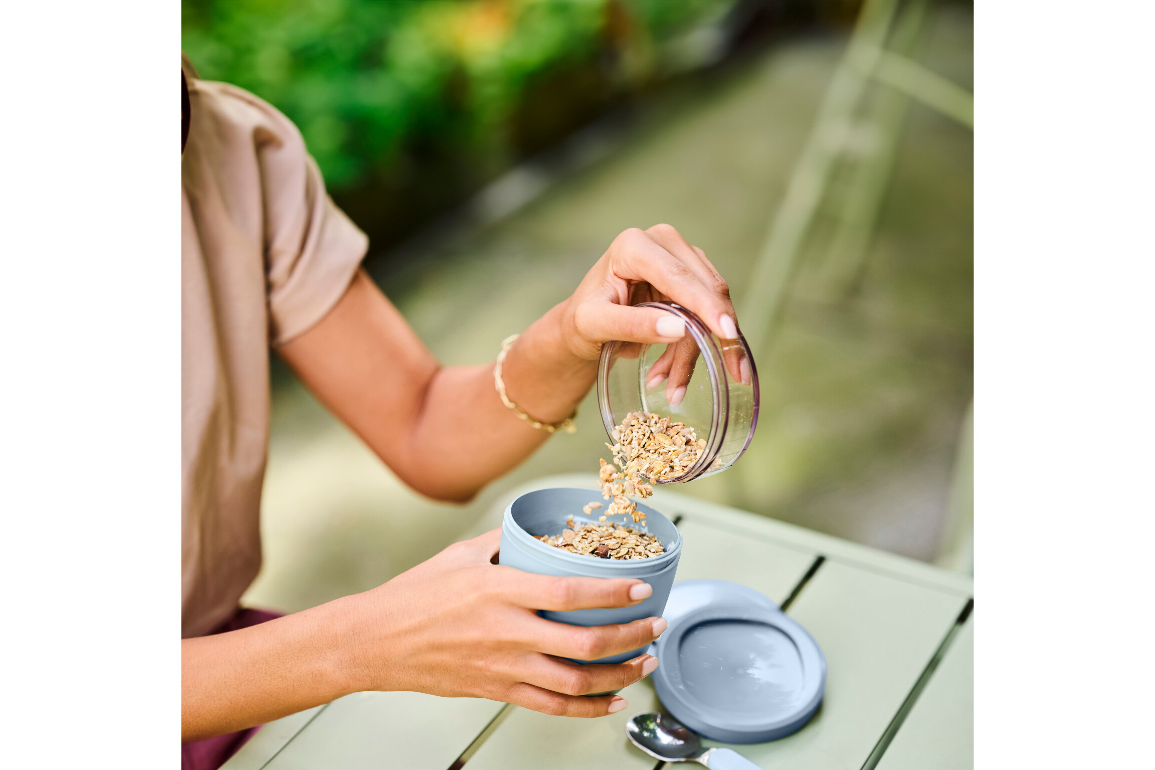 Lunchpot Ellipse mini - limited edition black | Mepal